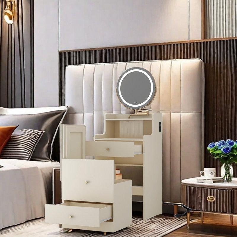 Vanity set for small spaces store